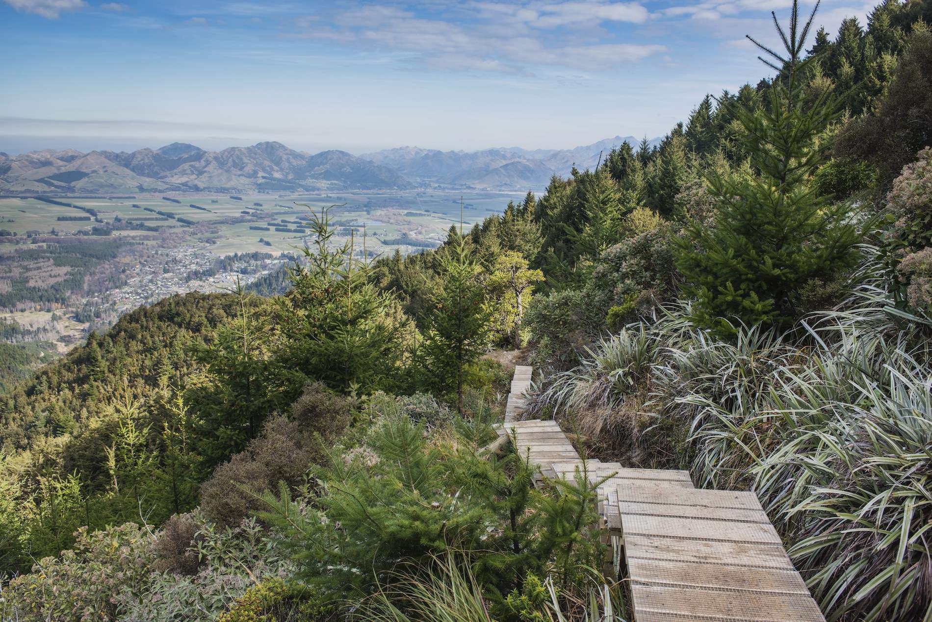 Mt Isobel from Jollies Pass | Hanmer Springs Tourism Operators API